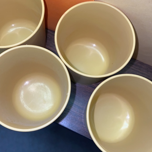 Tupperware | Dining | 4 Tupperware Tumblers Cups Mustard Yellow 6 Oz ...